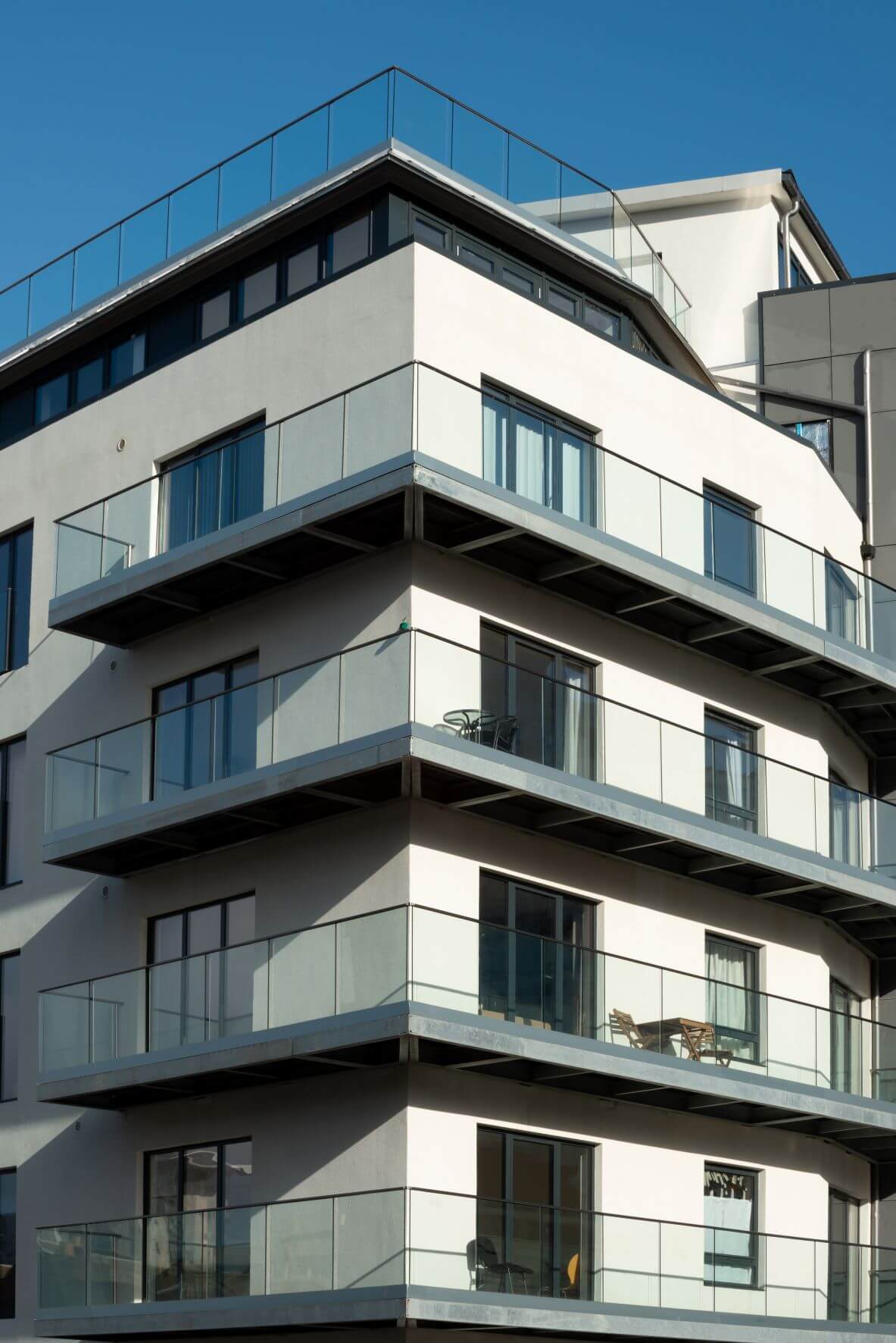 F.H. Brundle’s first-rate fire-rated decking - Building Products News