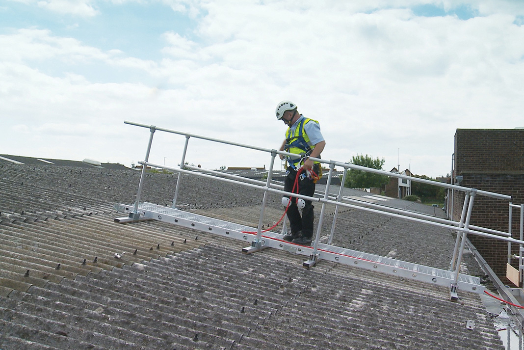 Easi-Dec expands mesh walkway offering - Building Products News