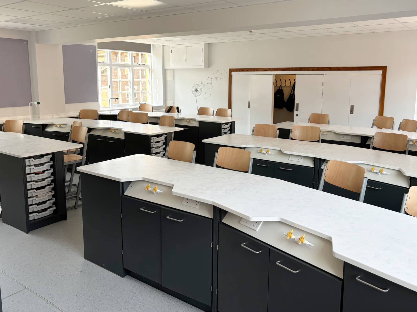 Velstone’s solid surface shows worth on laboratory project at ...